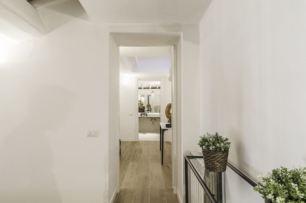 Thebestinrome Luxury Orbitelli - Rome | Vrbo