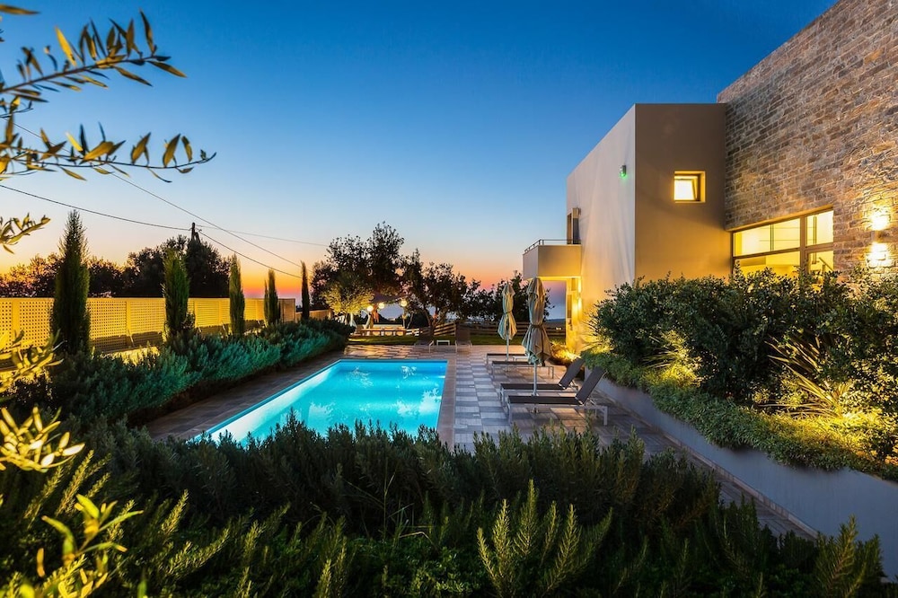 Luxury Sea View Villa w/ Pool & Guest House,Near Beach - Arkadi | Vrbo