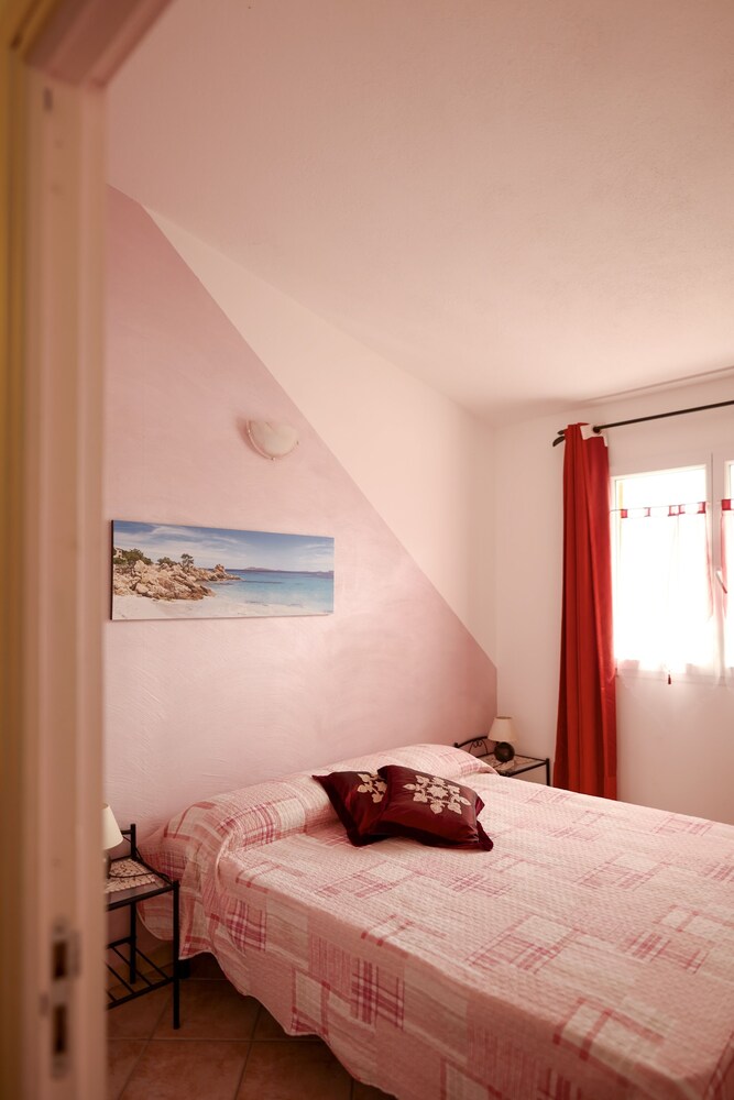 Nice little villa ideal to enjoy the south of Corsica quiet - Figari | Vrbo