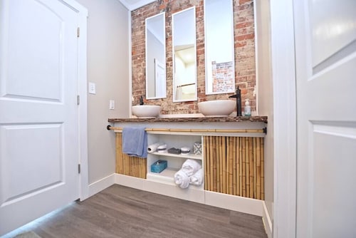 Pensión Actualizada De 1 Habitación Cerca Del Centro, Nationwide Children's Hospital - Columbus, OH