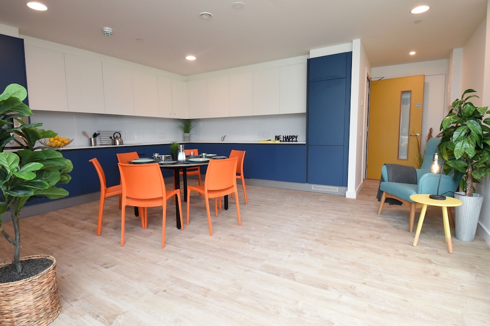 Lee Point Student Accommodation in Cork | $137 Best Rates & Deals on Orbitz