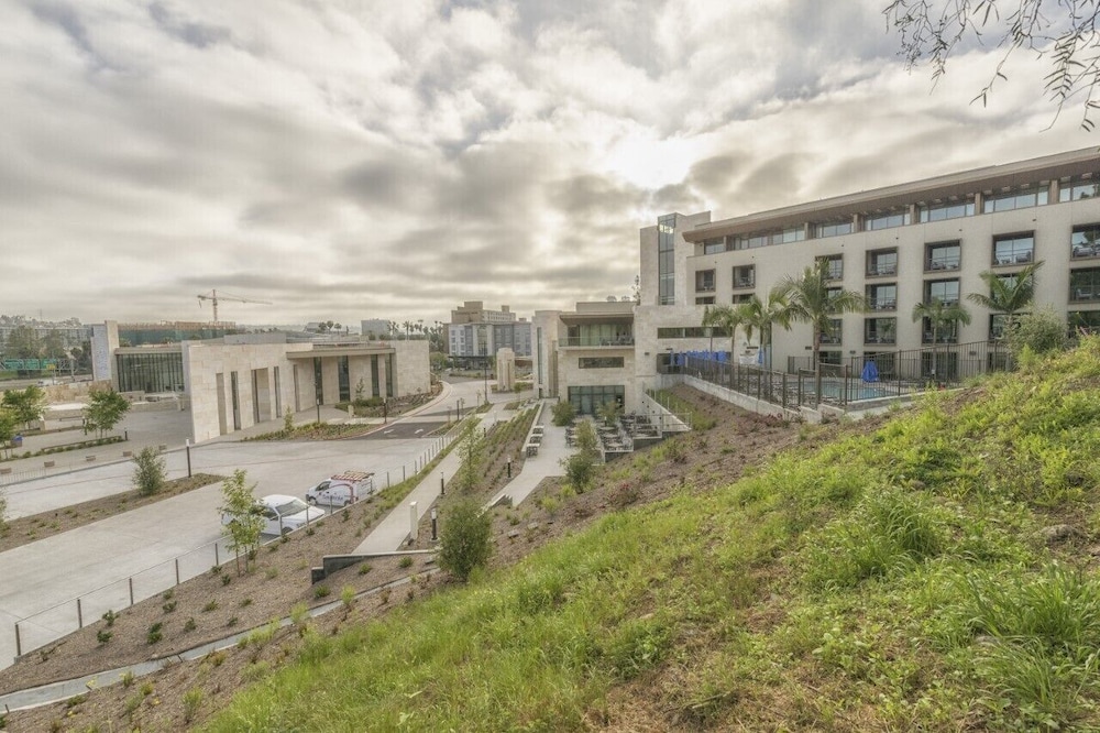 Legacy Resort Hotel & Spa in San Diego | Best Rates & Deals on Orbitz