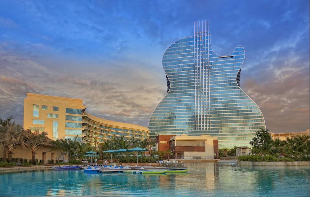 The Guitar Hotel at Seminole Hard Rock in Fort Lauderdale | Best Rates ...