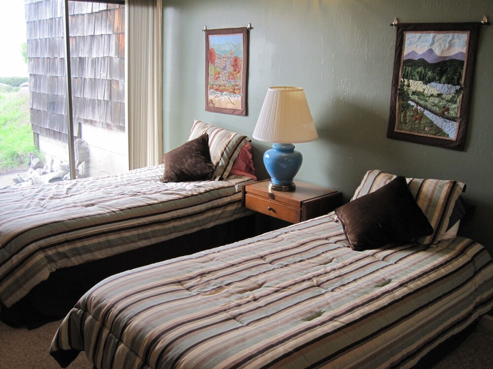 Spacious Sea Ranch Home With Great Ocean Views - Sea Ranch | Vrbo