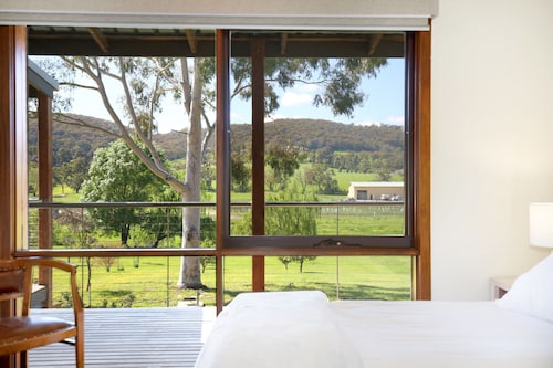 White Gum Unit, Belaradah, Stefani Estate Vineyard - Healesville