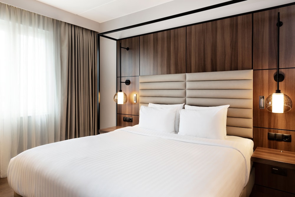 AC Hotel by Marriott Stockholm Ulriksdal: AU$135 Deals & Reviews ...