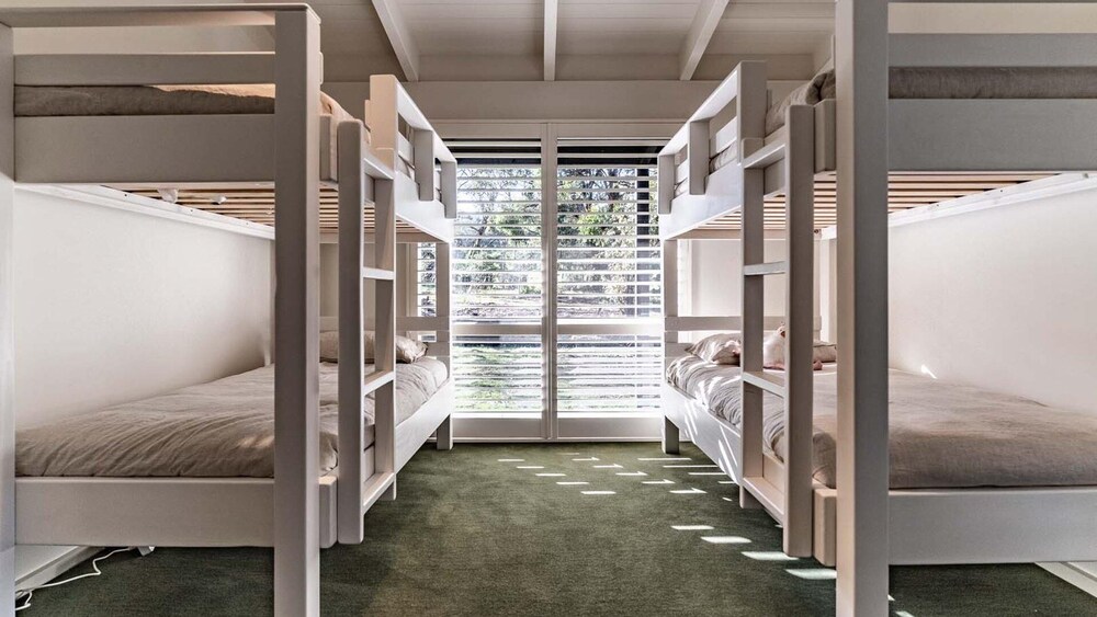 ESCAPADES SUR LA COTE EST | Winifred par Kinsfolk - Red Hill South | Vrbo