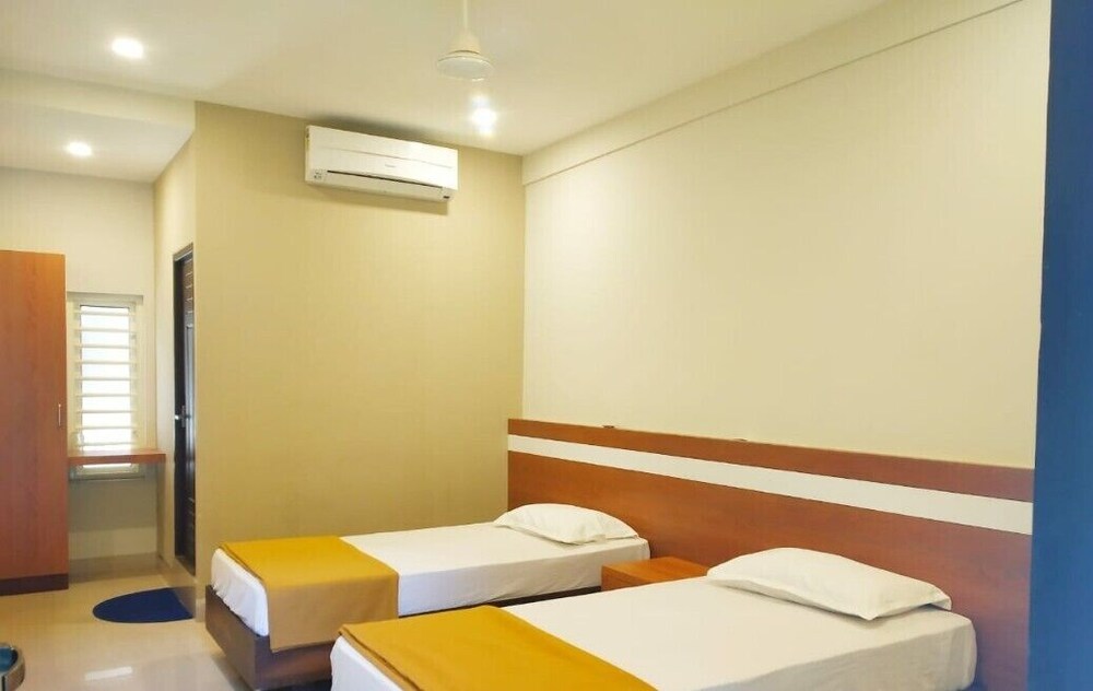 TIRUR TOURIST HOME: Deals & Reviews (Tirur, IND) | Wotif