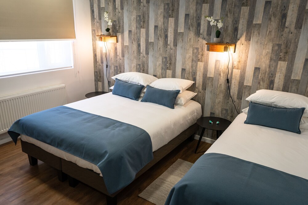 Hotel Boutique Restaurant Kran Kreen in Punta Arenas | Best Rates ...