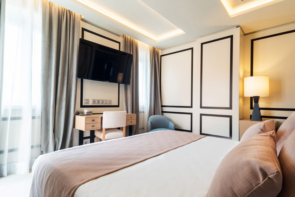 Room Mate Gran Filippo: AU$298 Deals & Reviews (Rome, ITA) | Wotif