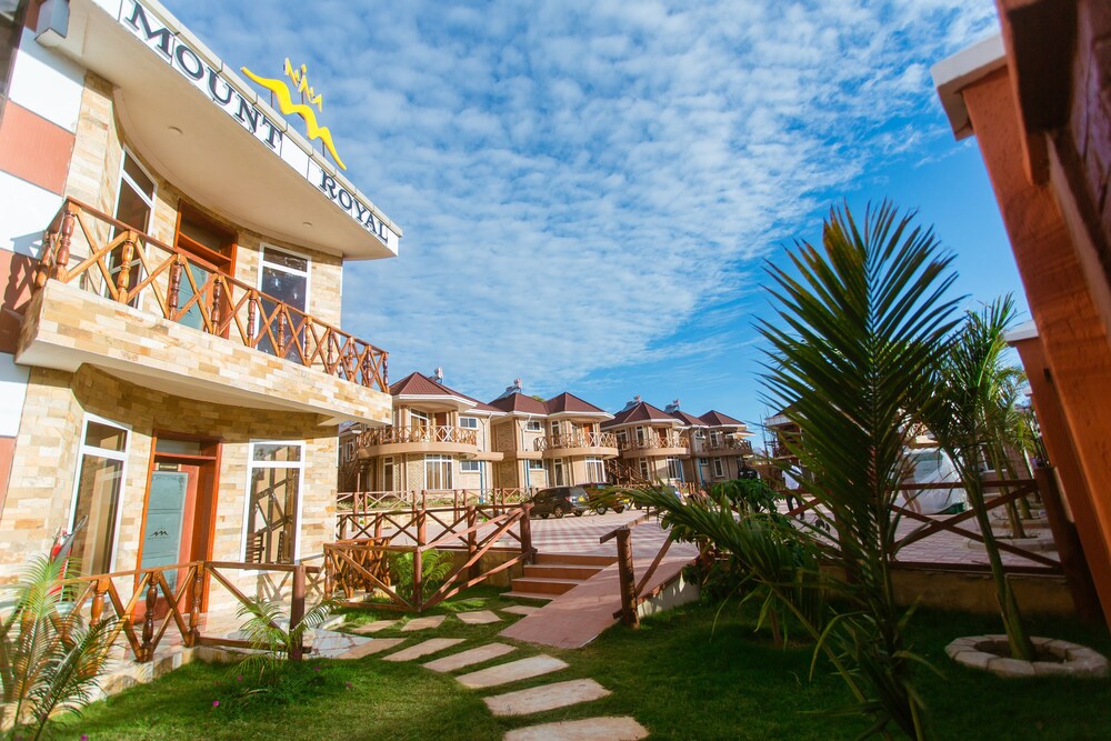 Mount Royal Villa Hotel in Iringa | Best Rates & Deals on Orbitz