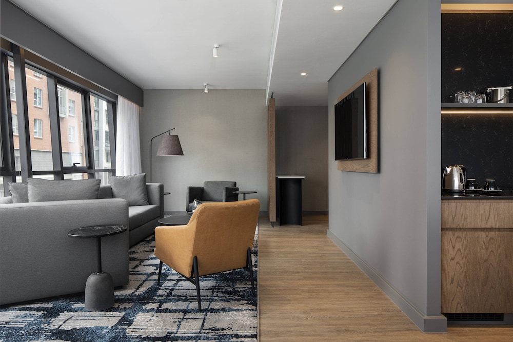 Johannesburg Marriott Hotel Melrose Arch, Johannesburg: $131 Room ...