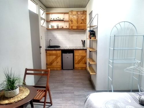 Room A In Independent Flat In Conscious Co-living - San José
