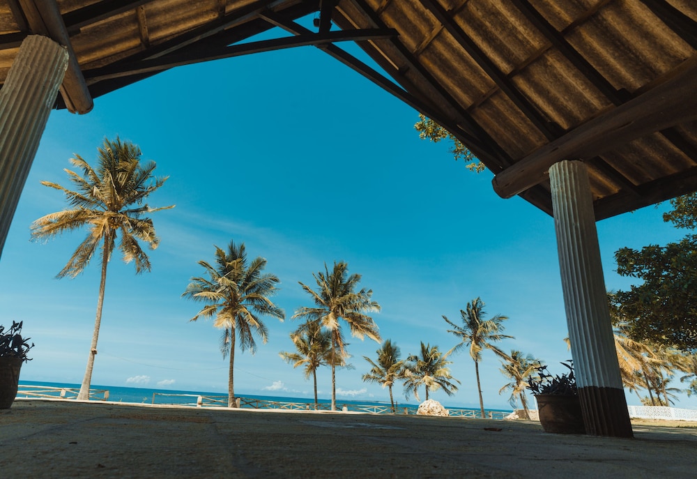 Bahari Beach Castle Lodge in Dar es Salaam | Best Rates & Deals on Orbitz