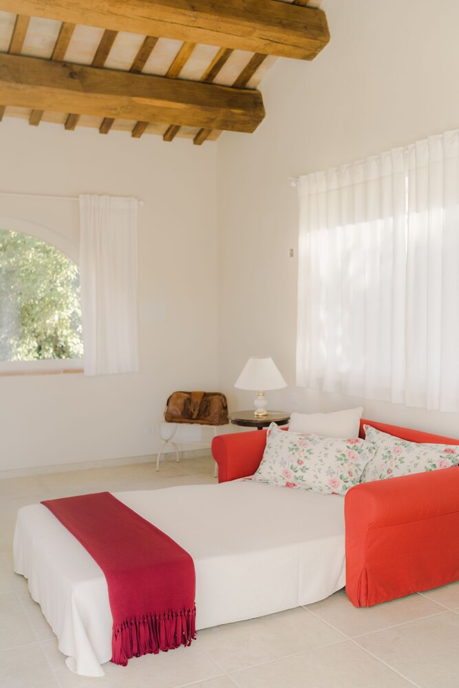 Elegant annex between sea, infinity pool and hills in Le Marche Reviews ...