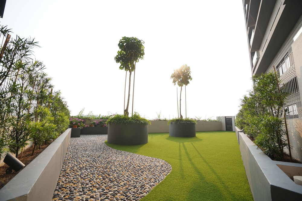 118 Residence, Bandar Seri Begawan: Room Prices & Reviews | Travelocity