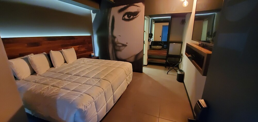 Hotel Rio Rita in Tijuana | Best Rates & Deals on Orbitz