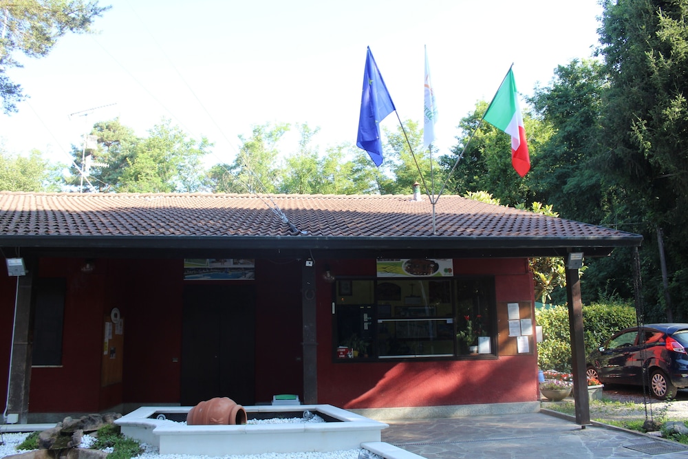 Villaggio Turistico Sol&Verde, Gornate Olona: Room Prices & Reviews ...