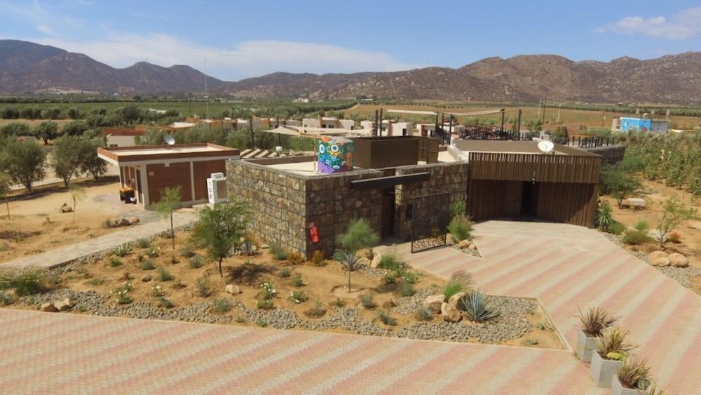 Ojo Azul Resort in Valle de Guadalupe | Best Rates & Deals on Orbitz