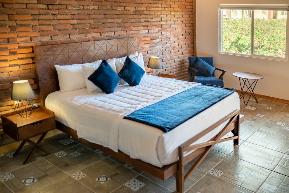 Ojo Azul Resort Deals & Reviews (Valle de Guadalupe, MEX) | Wotif