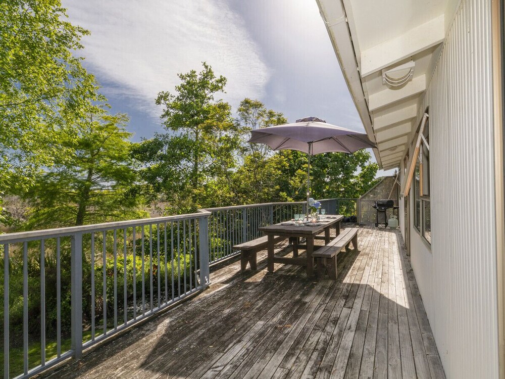 Cooks Beach Cutie - Cooks Beach Holiday Home: Deals & Reviews (Cooks ...