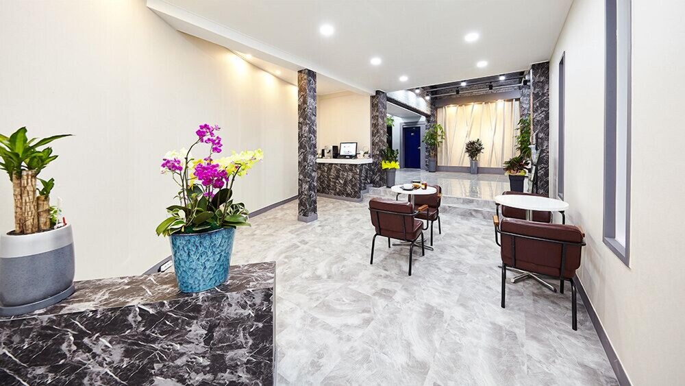 K-pop Hotel Reviews, Deals & Photos 2026 - vrbo.com
