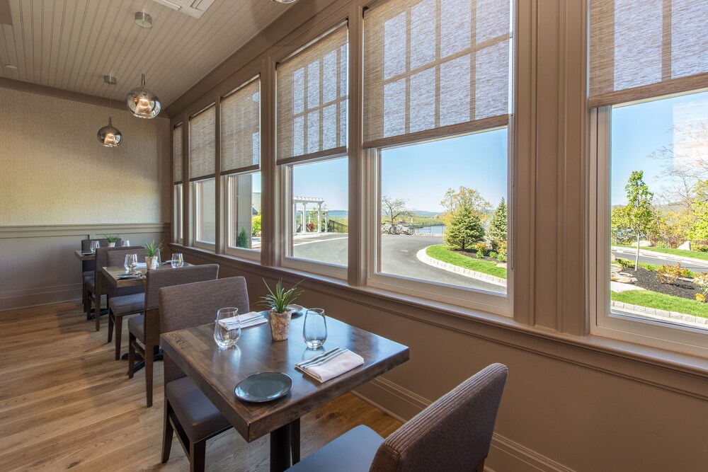 The Abbey Inn & Spa, Peekskill: $320 Room Prices & Reviews | Travelocity