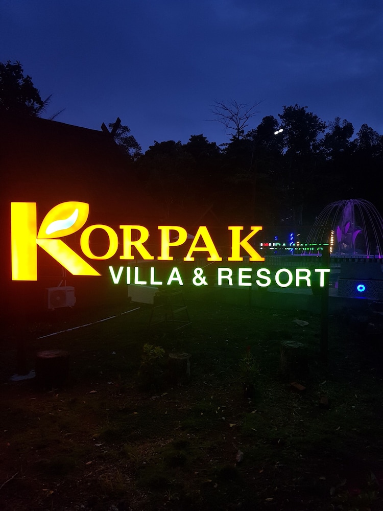 Korpak Villa & Resort Raja Ampat: AU$155 Deals & Reviews (Waisai, IDN ...