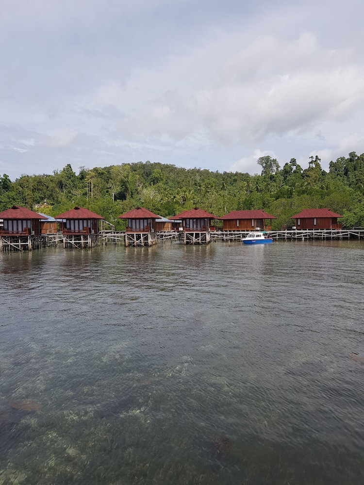 Korpak Villa & Resort Raja Ampat: AU$155 Deals & Reviews (Waisai, IDN ...