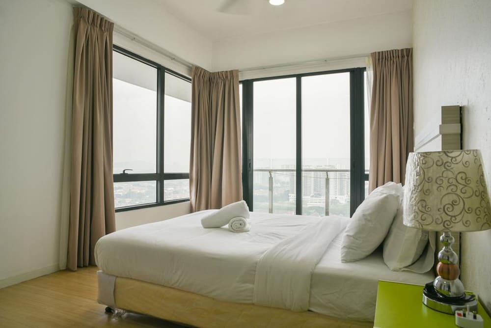 USJ One Premium Suites at Subang Sunway USJ Reviews, Deals & Photos ...