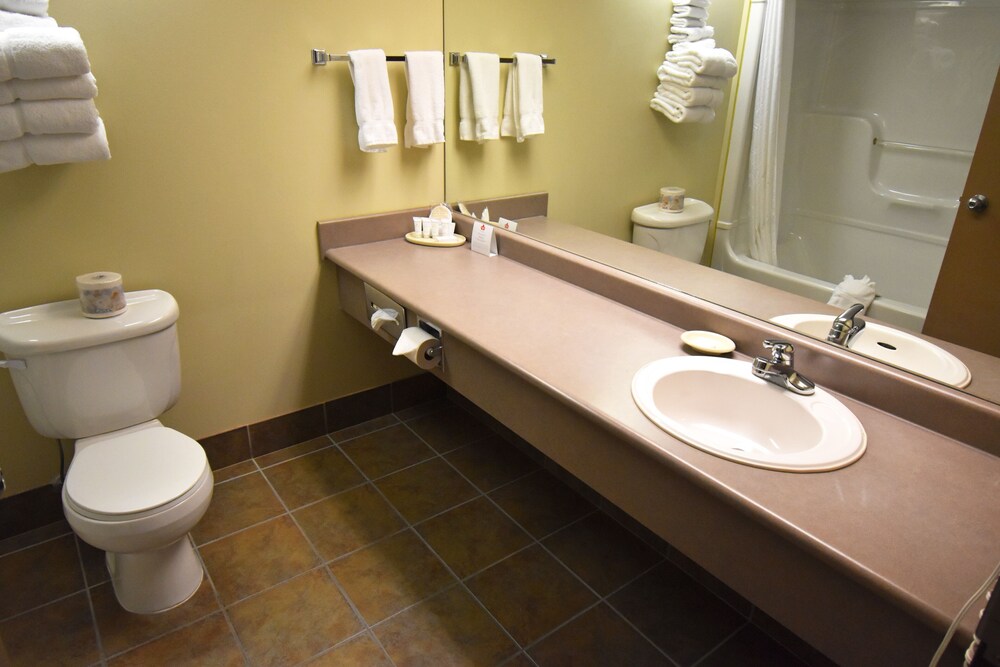 Canad Inns Destination Centre Brandon in Brandon | Best Rates & Deals ...