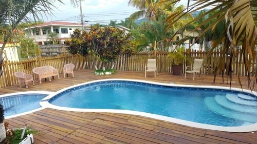 Top Hotels in Omoa - Cancel FREE on most hotels | Hotels.com