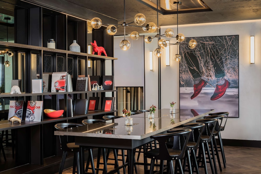 Radisson RED Hotel London Heathrow in London | Best Rates & Deals on Orbitz