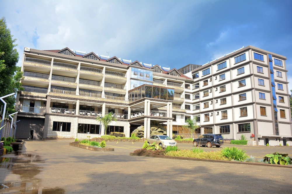 FK Resort & Spa, Nyeri: $69 Room Prices & Reviews | Travelocity