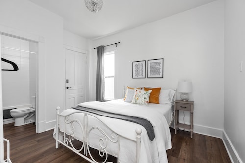 Incredible Fountain Square Home - Near Everything - Kota
