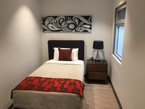 Semaphore Splash Apartments - Adelaide