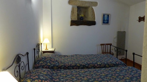 Casa Do Feitor - 6 Pax - Gouveia