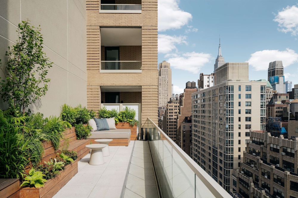 Arlo Midtown, New York: $290 Room Prices & Reviews | Travelocity