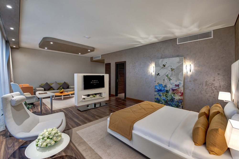 Remal Hotel, Al Ruwais: $126 Room Prices & Reviews | Travelocity