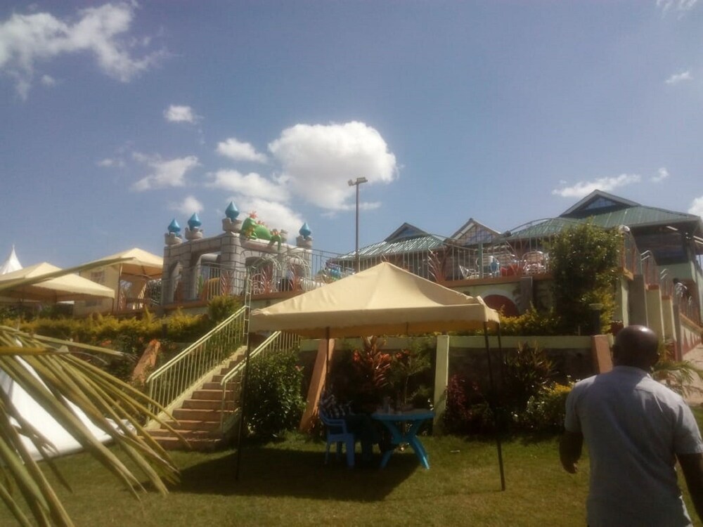 Flo Garden Resort in Nairobi | Best Rates & Deals on Orbitz