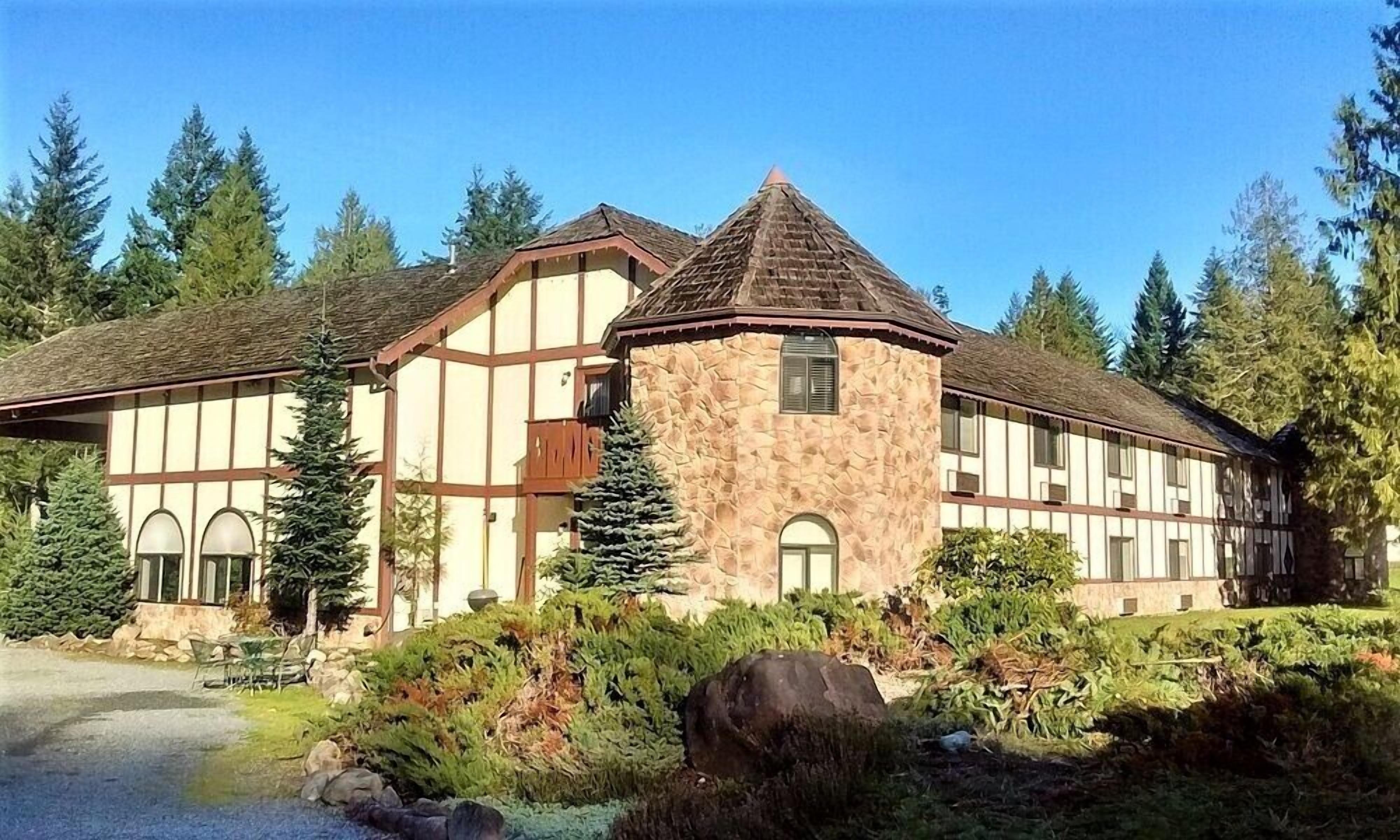Packwood Inn Reviews, Deals & Photos 2023 - Expedia