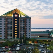 Isle of Capri Casino Hotel Lake Charles in Lake Charles, LA | Expedia