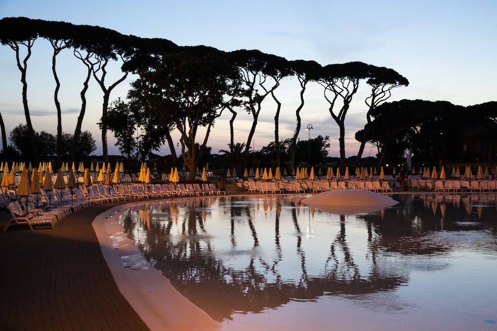 Hu Park Albatros Village in San Vincenzo | Best Rates & Deals on Orbitz