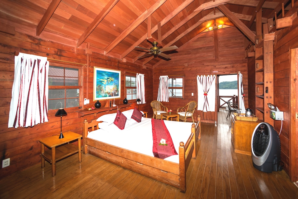 El Rio Y Mar Resort in Coron | Hotel Rates & Reviews on Orbitz