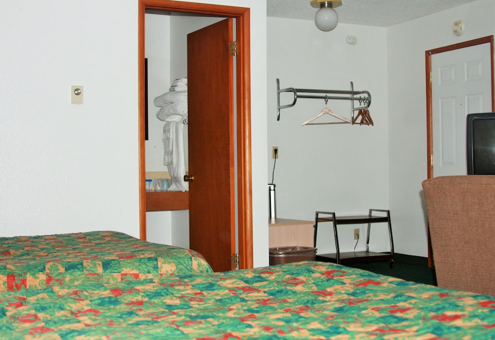 Heidis Inn Ilwaco in Ilwaco | Best Rates & Deals on Orbitz