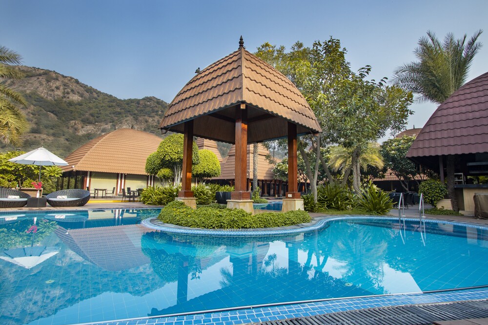 Ananta Spa and Resorts Pushkar, IND - Best Price Guarantee | lastminute ...