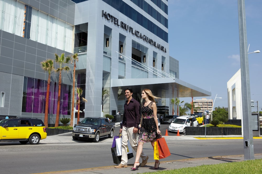 Hotel Riu Plaza Guadalajara in Guadalajara | Best Rates & Deals on Orbitz