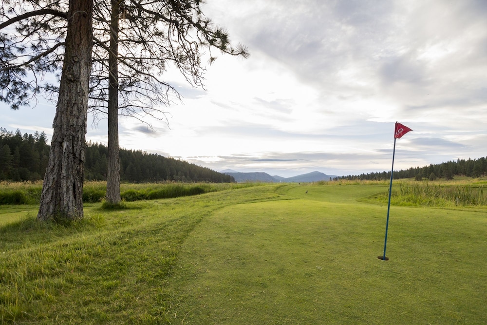 Running Y Resort in Klamath Falls | Best Rates & Deals on Orbitz