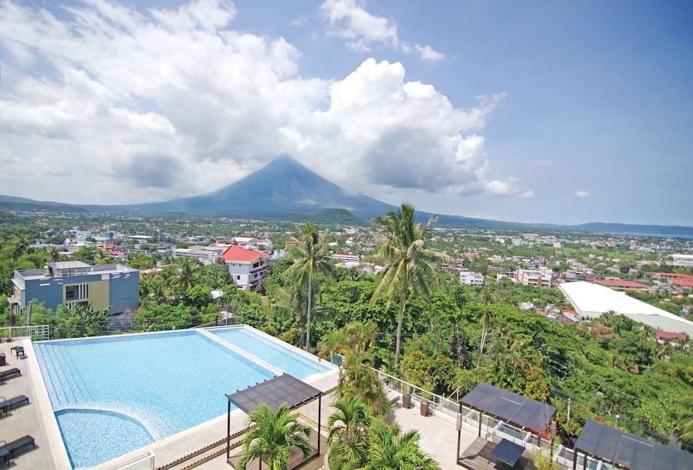The Oriental Legazpi in Legazpi | Best Rates & Deals on Orbitz