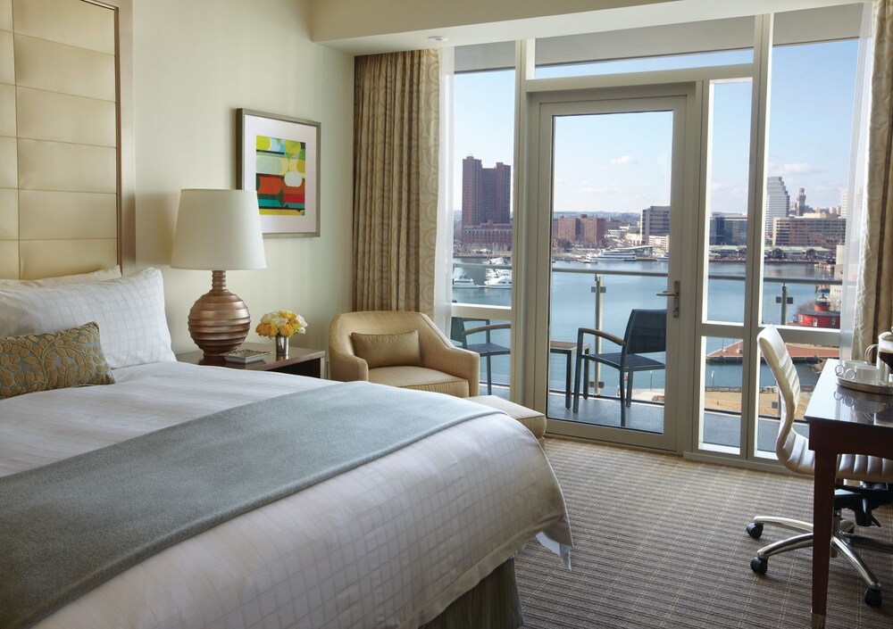 A Fun-Filled Trip: Top 10 Family Hotels in Baltimore's Inner | Trip101